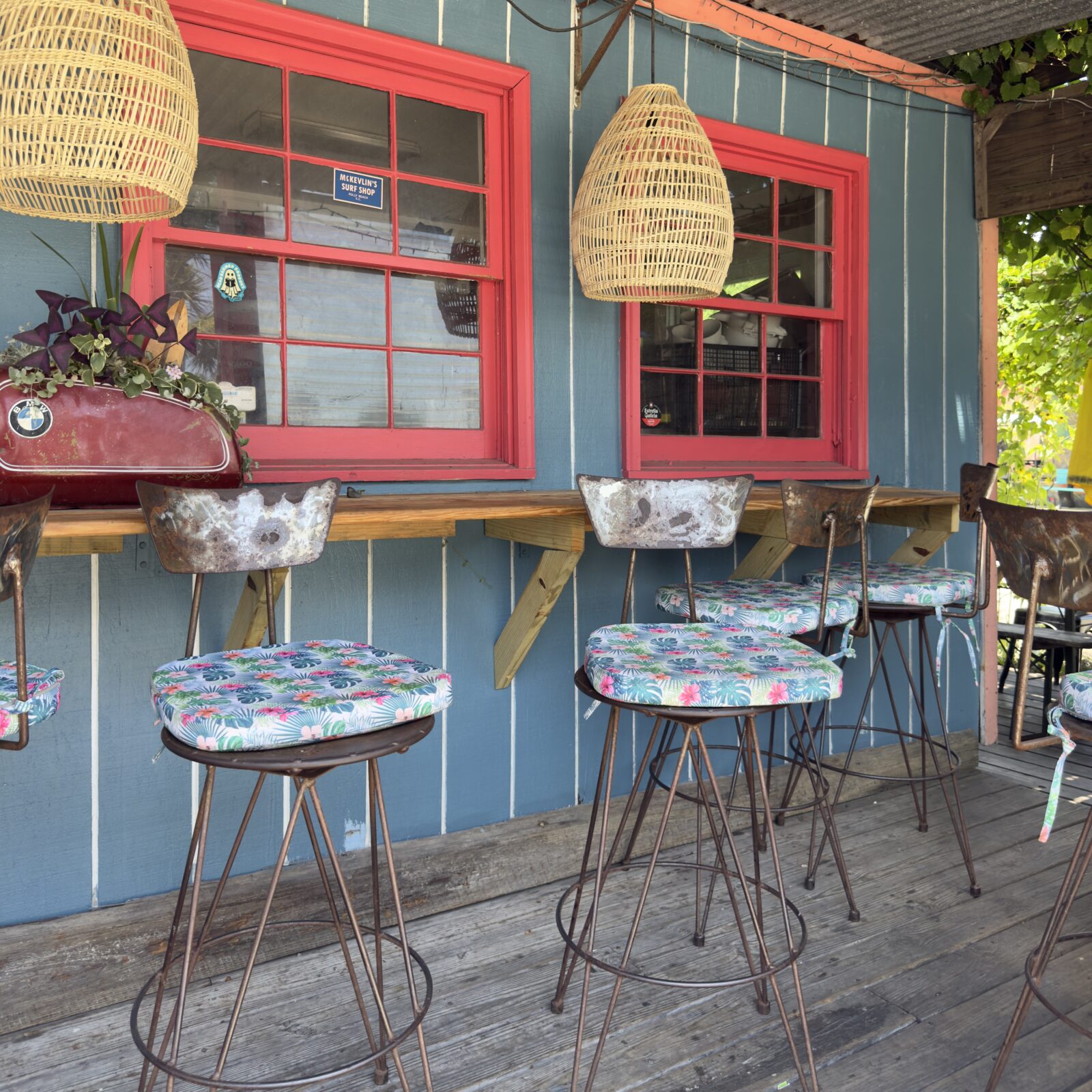 Charleston's Best Bars: A Local's Guide to the City's Must-Visit ...